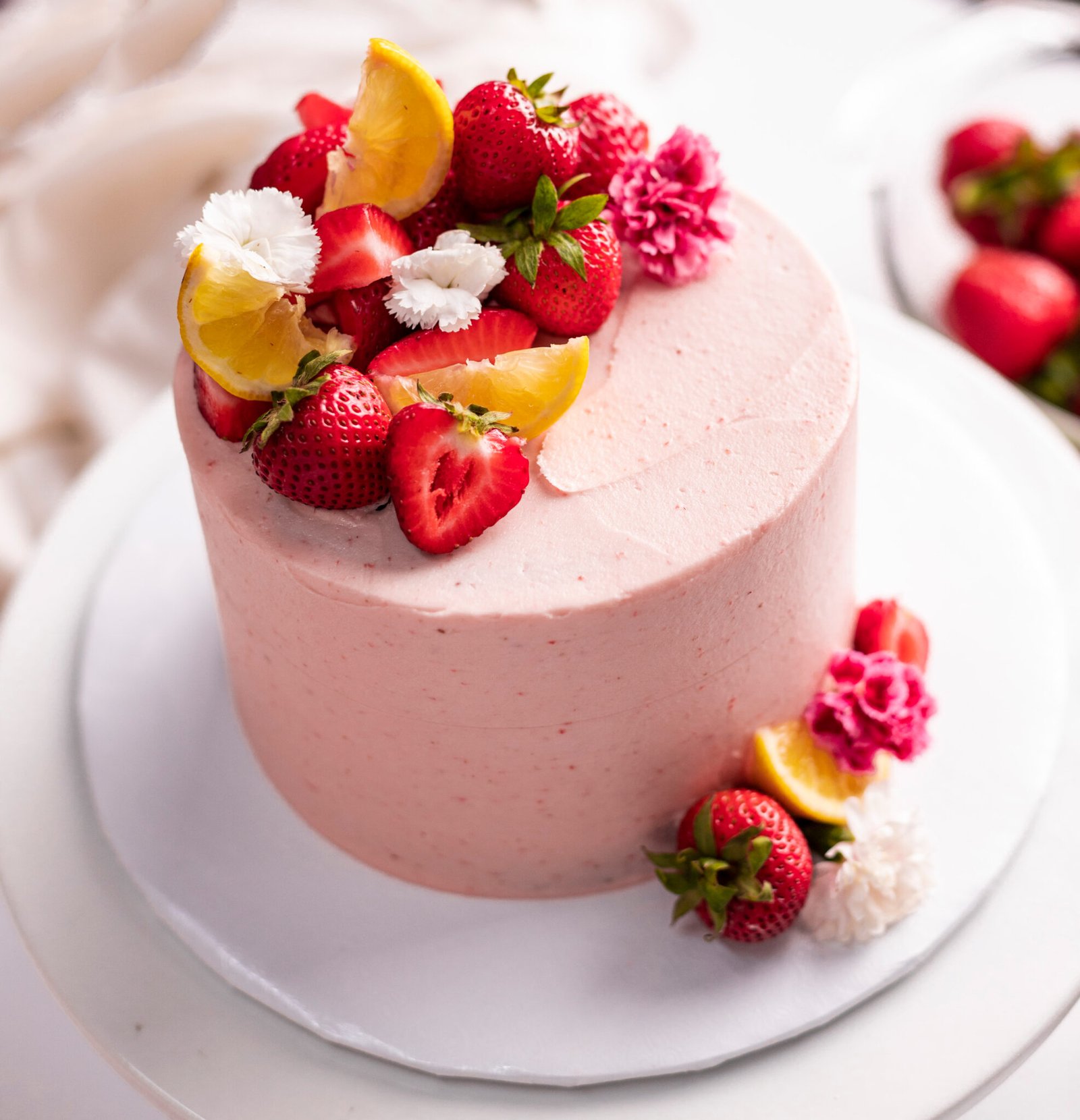 Pastel de limonada de fresa: la receta fresca de la chef Dani Flowers